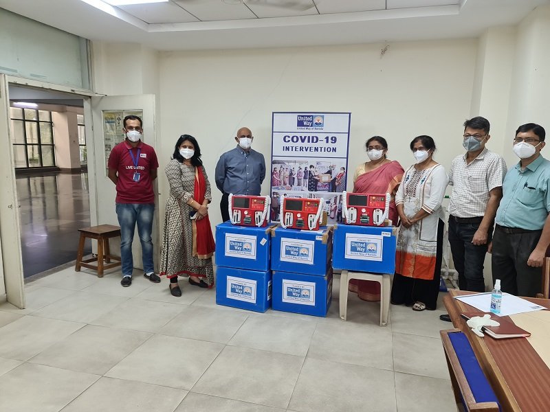 United Way of Baroda donated defibrillators Machines to Covid hospitals ...