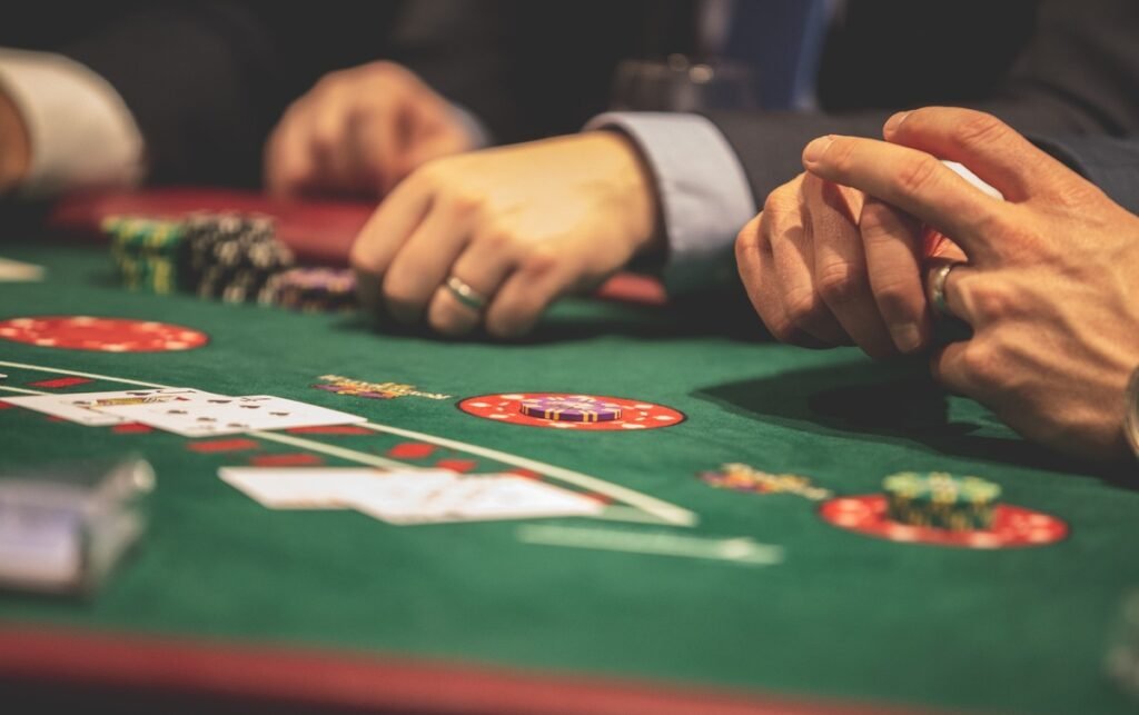 Introduction to Mega Poker Online