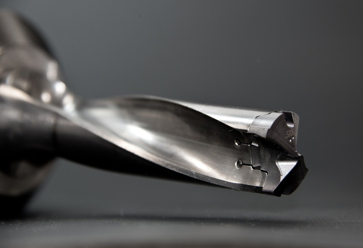 Metals in the Market: Can Metal Stocks Deliver Solid Returns?