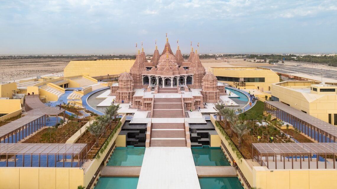Shapoorji Pallonji completes iconic project - the BAPS Hindu Mandir in ...