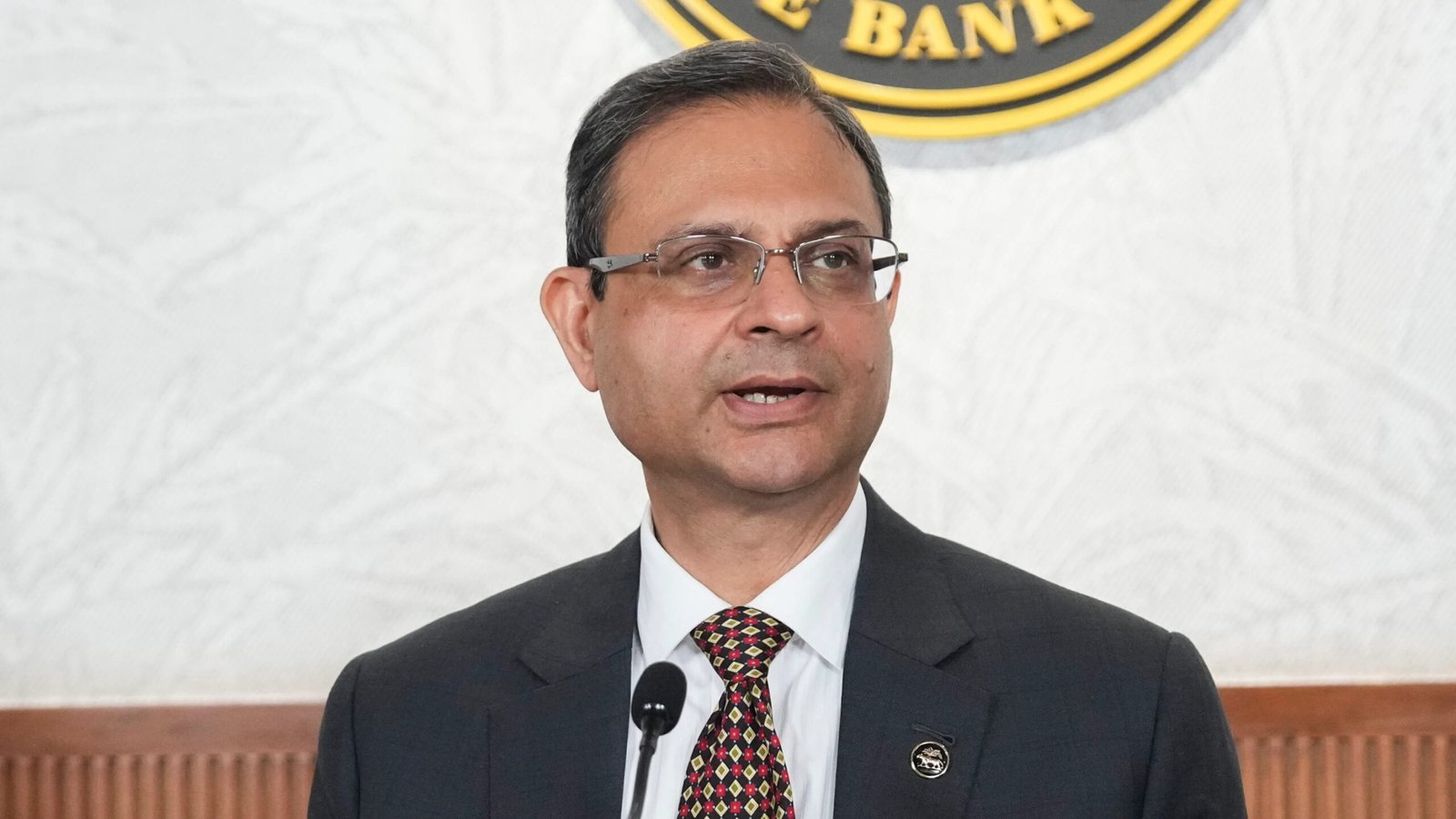 Inflation at 8-year low of 1.6% in July, says RBI Governor Sanjay ...